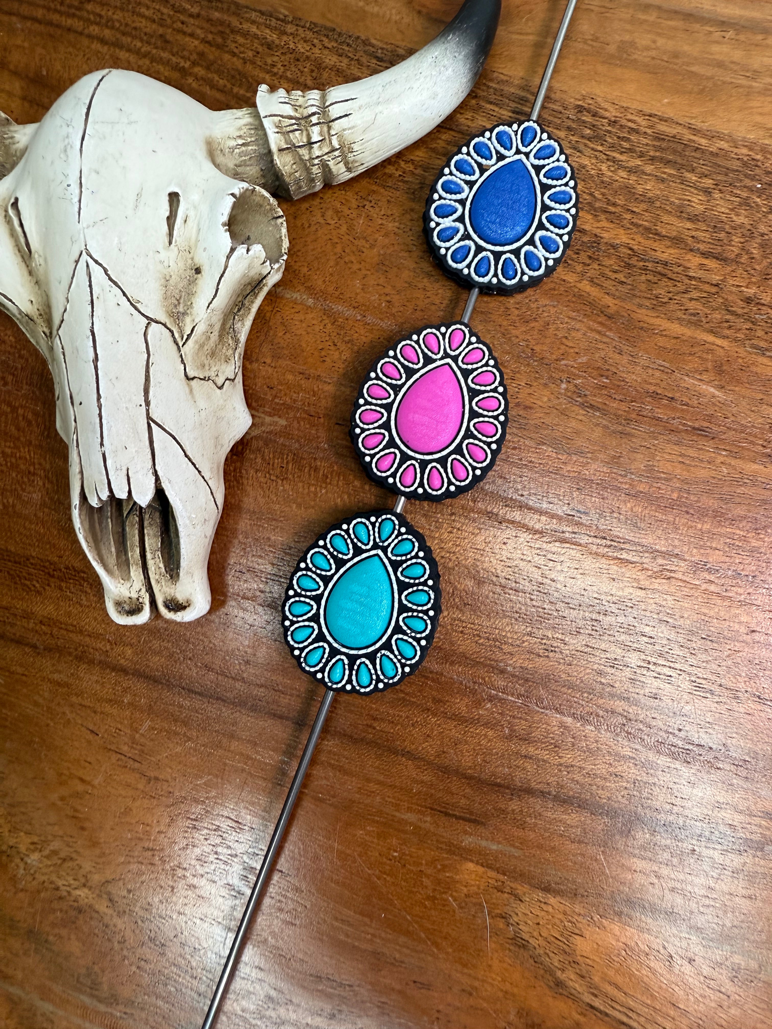 Western brooch Focal – Fire and Hyde Bead Supply